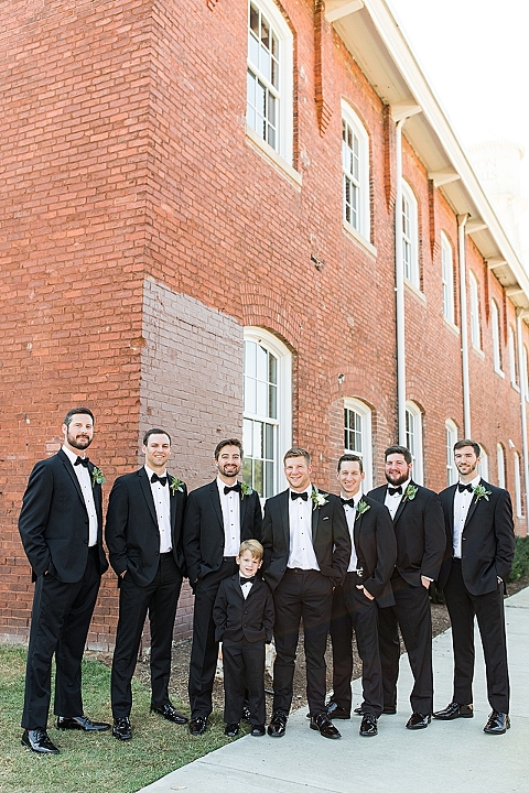 Anna & Kris' Spartanburg Wedding | 1800 Drayton Wedding - Kendra Martin ...